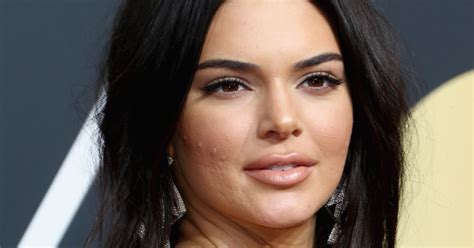 Kendall Jenner Posts Completely Naked Pictures On Instagram But Fans Cant Stop Talking About