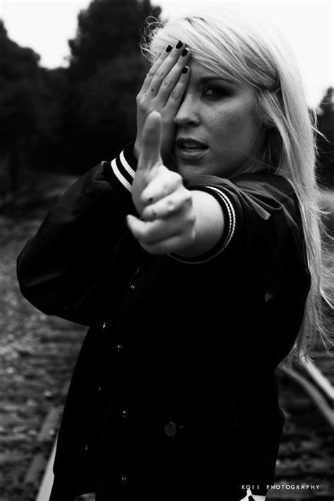 Pin By Ryan Unck On The Foxies Julia Lauren In 2022 Julia Lauren Thumbs Up