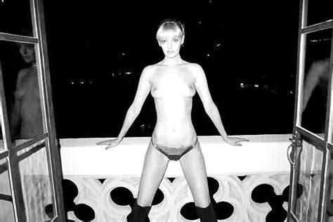 Lydia Hearst Topless And Thong Pictures Porn Pictures Xxx Photos Sex Images 627292 Pictoa