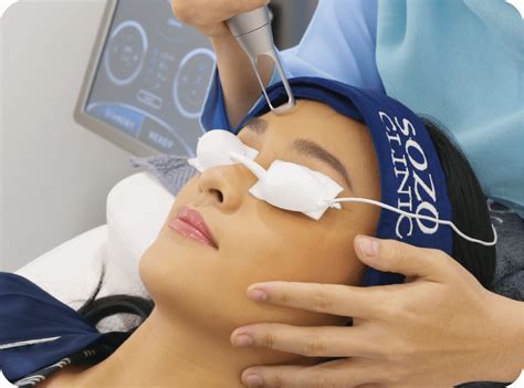 Laser Treatment Nanolux Picolux Pink Lips HIFU