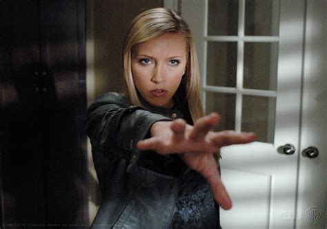 Katie Cassidy Photo Gallery3 Tv Series Posters And Cast