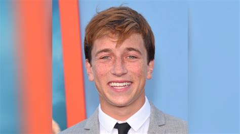 Skyler Gisondo Know Your Meme