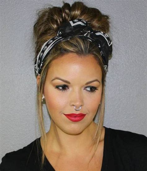 20 Gorgeous Bandana Hairstyles For Cool Girls