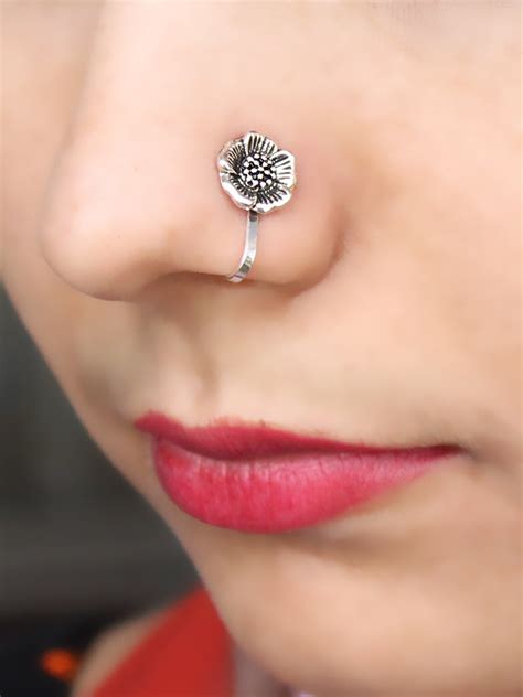 Modern Nose Pin Design Clearance Tratenores