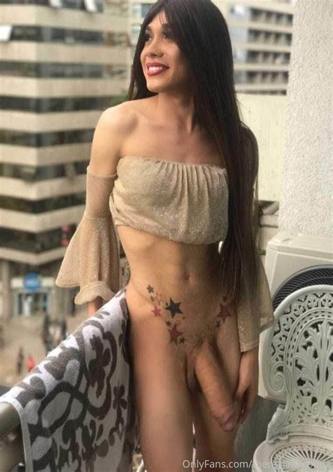 Name Of This Shemale Sara Montoya Roys Therealanaconda 25cm Anacondareal 25cm