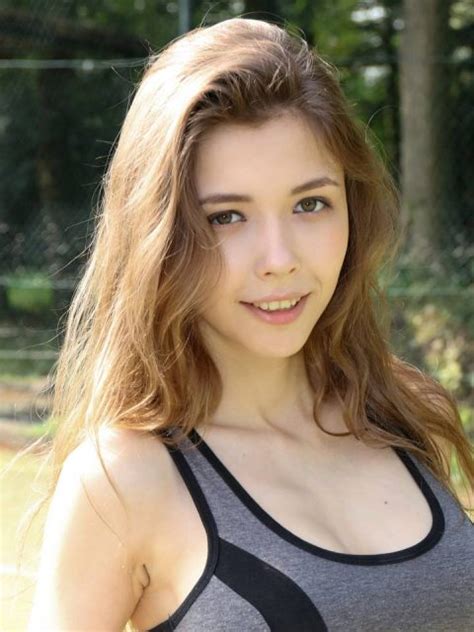 Mila Azul • Height Weight Size Body Measurements Biography Wiki Age