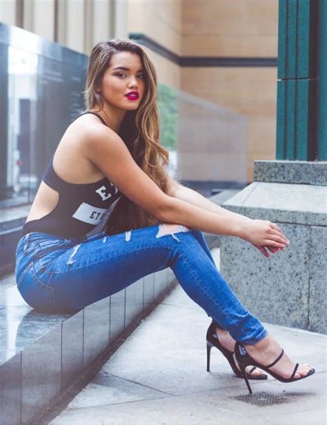 Paris Berelc Nude And Sexy 60 Photos And Videos The Fappening