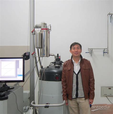 北京大学PPMS用户王健课题组等在三维狄拉克半金属领域取得重要进展