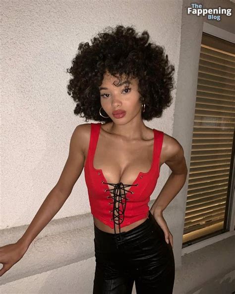 Jamea Lynee Sexy Topless 74 Photos The Fappening Plus