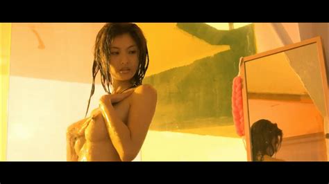 Nackte Chen Chih Ying In The 33d Invader