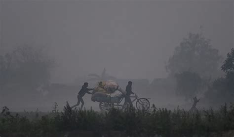 图集 早安世界印度新德里遭遇雾霾锁城首都已成毒气室 快看 澎湃新闻 The Paper
