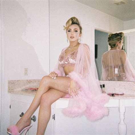 Long Legs R PeytonList