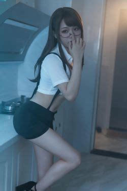 Cosplay 七月喵子 眼镜娘1号 写真套图 微图坊