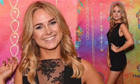 Braless Kimberley Garner Shows Off Her Cleavage At Huggle App Launch In Plunging Dress Daily
