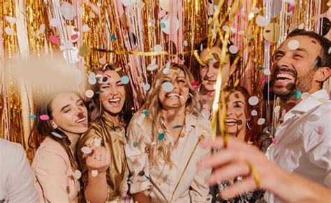 How To Throw A Perfect Birthday Party For Your Friendbirthday Party Ideas