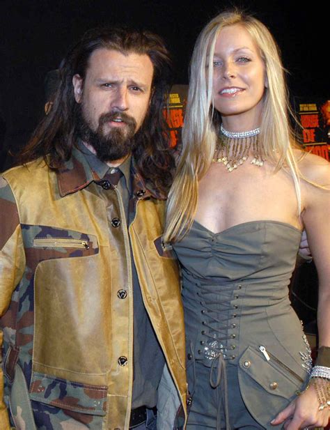 Who Is Rob Zombies Wife All About Sheri Moon Zombie