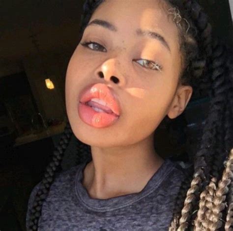 Pin By Rocheto Miller Oyama Barbantin On Grosses Lèvres Black Beautiful Lips Big Lips Natural