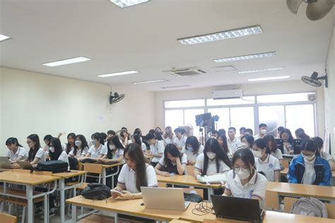 Trường Đại học Thương mại httttmdt tmu edu vn