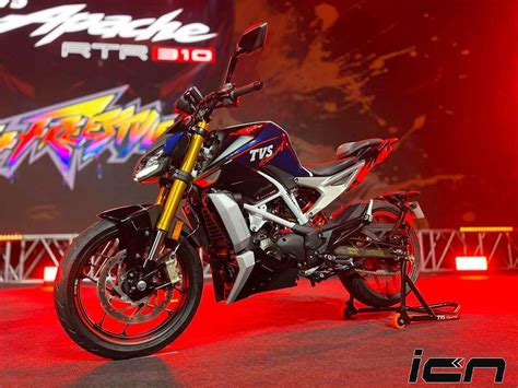 TVS Apache RTR 310 Svelata La Nuova Naked Sportiva Da 34 CV FOTO