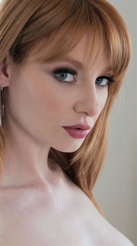 Lacy Lennon