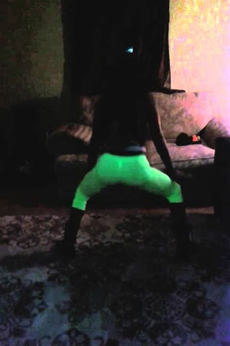 Pretty Girl Twerk Youtube