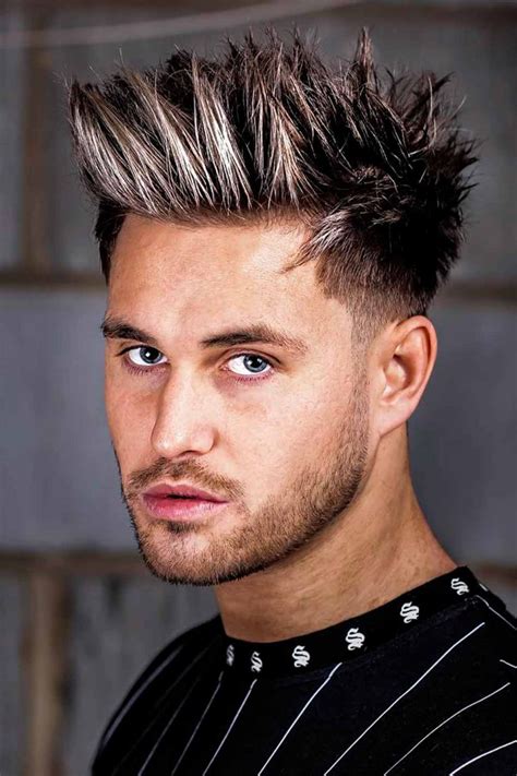 Frosted Tips Hairstyles For A Trendy Makeover