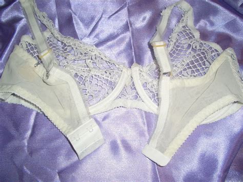 RAR VINTAGE Escora Nadja Spitzen BH Büstenhalter 80 D weiß Pin Up Bra