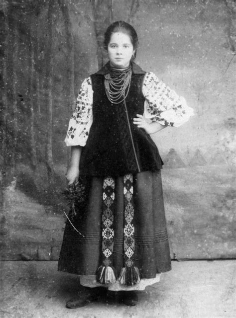 Very Nice Girl Poltava Region Myrhorod District 20th Century Nel 2024 Ucraina