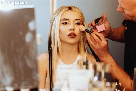 Ava Max Plharleyquinn Nude OnlyFans Leaks The Fappening Photo 5151714 FappeningBook