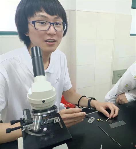 又添3枚银牌松江二中学子在第32届全国中学生生物学奥林匹克竞赛中再创佳绩 澎湃号政务 澎湃新闻 The Paper