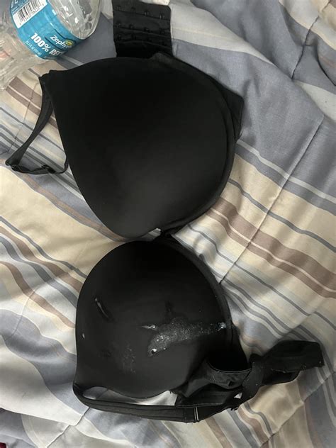 Blasted Milfs Sexy 42dd Huge Bra Was Right Off Her Chest 😍🥵 Rcumonbras