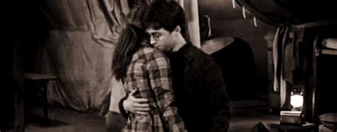 Harry And Hermione Harry And Hermione Fan Art 17129204 Fanpop