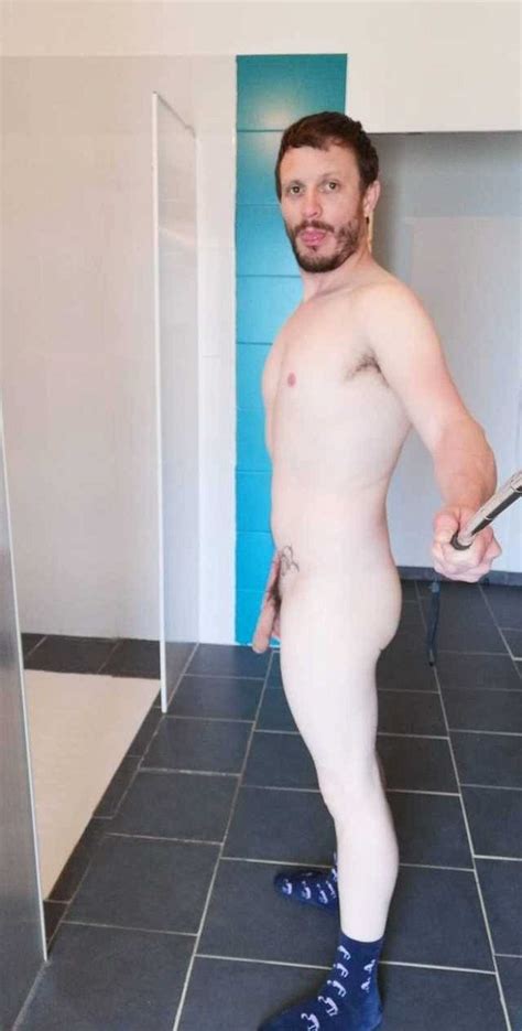Vivien87 Photos Et S De Mecs Nus Gay Et Aussi Hetero Mai Pin 64742677