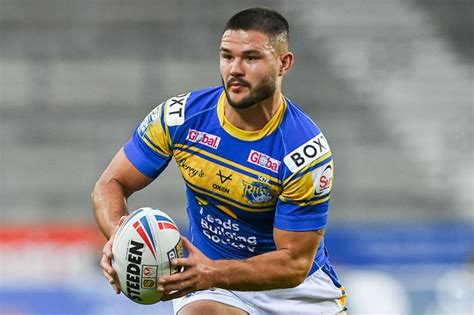 James Bentleys Leeds Rhinos Absence Continues With Hull Kr Squad Named Leeds Live