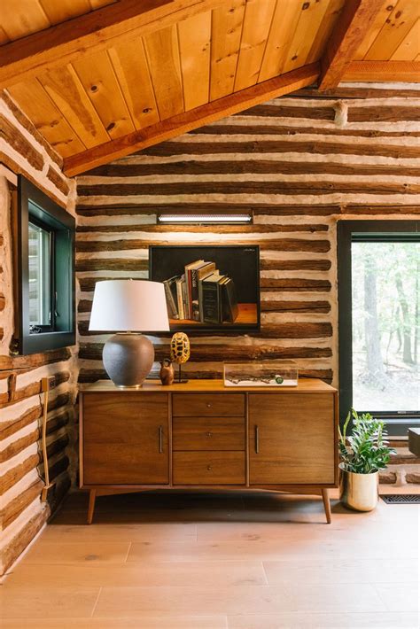 Tour Zosia Mamet Evan Jonigkeits Modern Rustic Home In Upstate New York Front Main Log