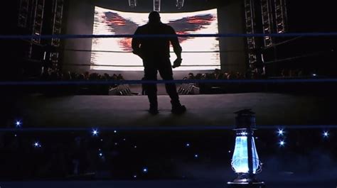 Bray Wyatts Iconic Lantern Goes Dark In The Ring To Close Out Wwe Smackdown