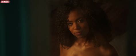 Jaz Sinclair Nuda ~30 Anni In When The Bough Breaks