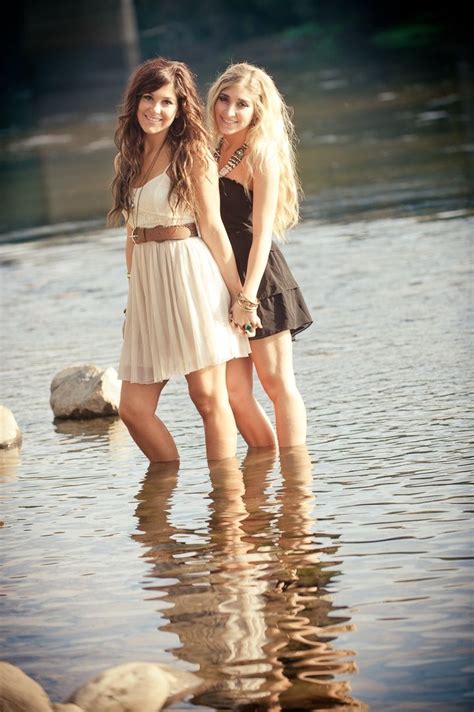 Summertime Photo Shoot Friends Photography Friend Photoshoot Best Friend Photoshoot