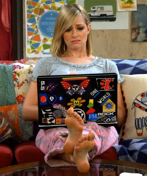 Beth Behrs Sexy Soles 2 Rbethbehrs