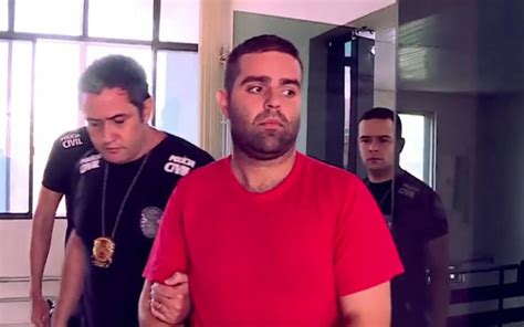 Άντρας κατηγορείται ότι εκβίαζε 240 γυναίκες με ερωτικά βίντεο και τις είχε μετατρέψει σε