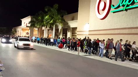 Black Friday Line Ups At Target Youtube