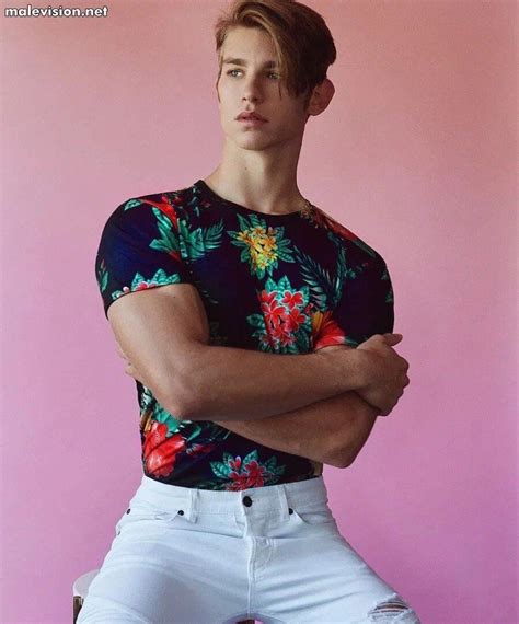 Dominic Blanchard Male Models Galleries