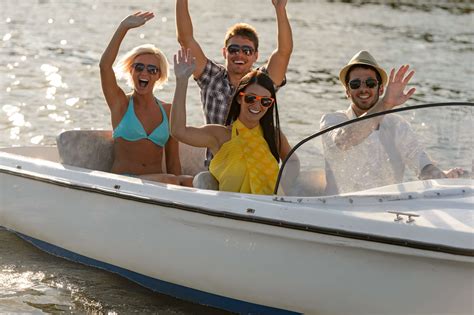 How To Be Safe On Your Boat This Summer Auger And Auger
