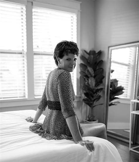 Bxwfmvhi7x 6ryjd9a0jf Ztpfgb1g8u Beth Mckenna Milf