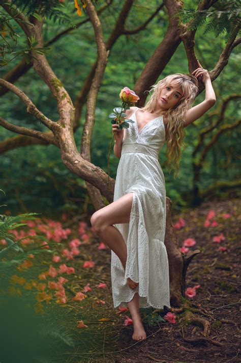 Women Model Women Outdoors Looking At Viewer Barefoot Trees Legs Leg Up Blonde Long Hair Dress