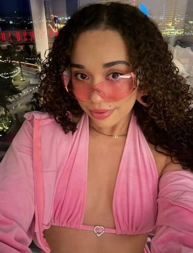 Willow Ryder Wiki Net Worth Physical Photos Achievements Celeblifesbiography