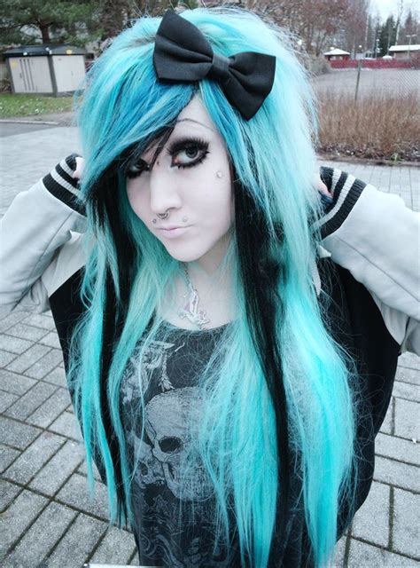 Blue Emo Scene Hair Girl Emo Scene Hair Scene Hair Colors Indie Scene Hair