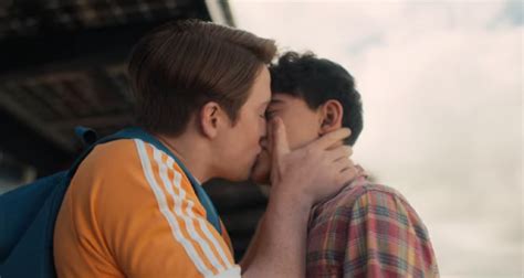 Heartstoppers Intimacy Coordinator On Capturing Young Gay Love They Wanted To Get It Right