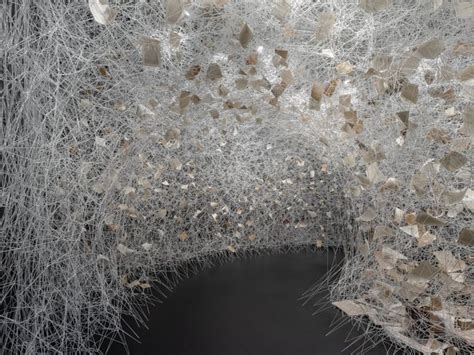 Memory And Knowledge Intertwine In Chiharu Shiota S Immersive String