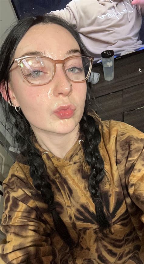 Good Girls Wear Protection🙈 Rcumsluts